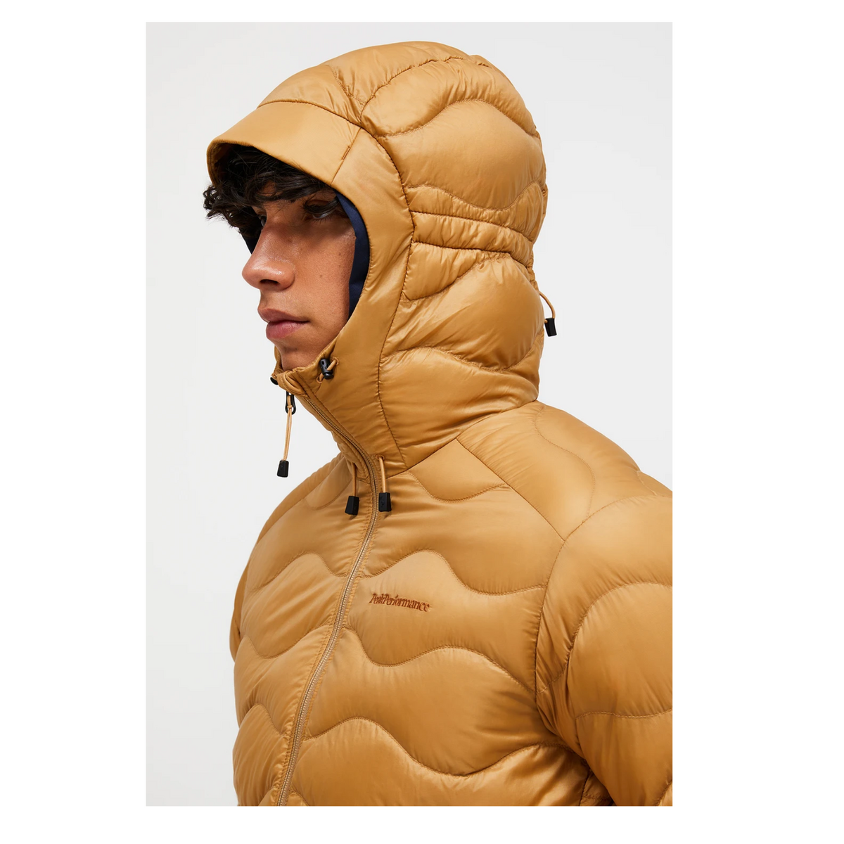 Peak Performance Heren Down Helium Hood Jas Sierra Sand